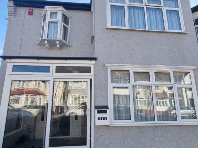 Room at Blakemore Road, Greater London