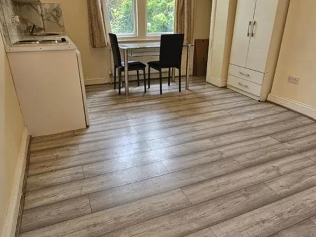 Room at Blakemore Road, Greater London