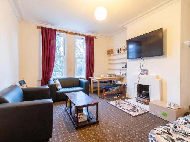 Room at Blenheim Square, Leeds