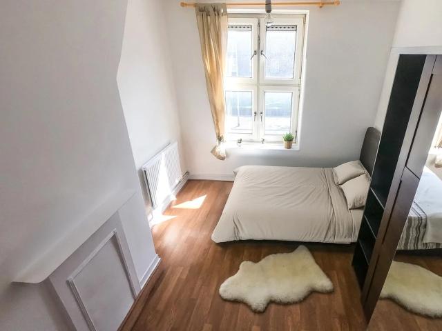 Room at Blore Close, Greater London