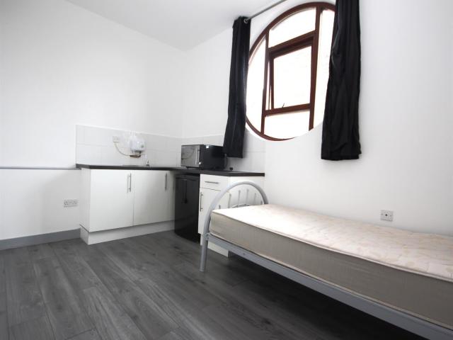 Room at Bloxhall Road, Greater London