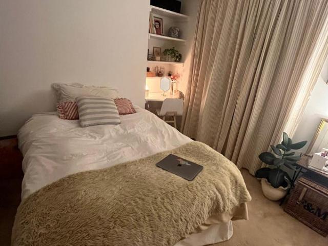 Room at Blurton Road, Greater London