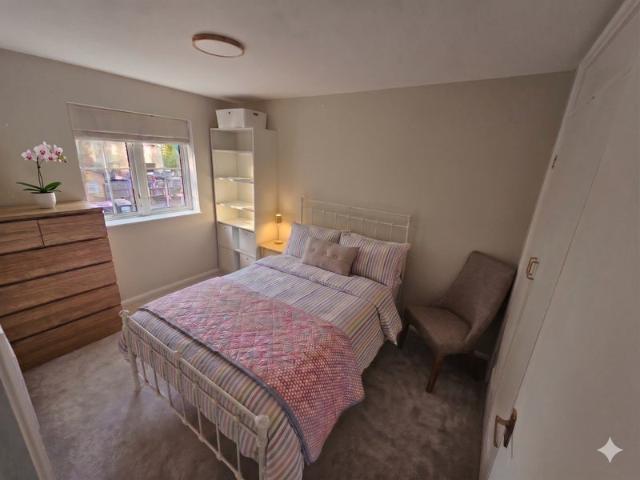 Room at Bodmin Street, Greater London