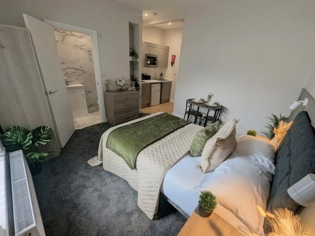Room at Boothen Old Road, Stoke on Trent