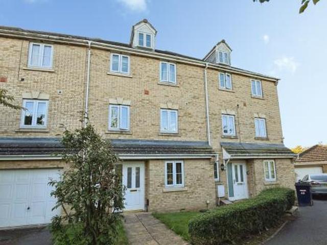 Room at Boleyn Avenue, Peterborough