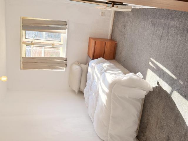 Room at Bolton Road, Crawley