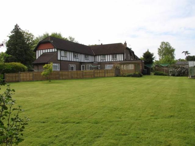 Room at Bonnetts Lane, Crawley