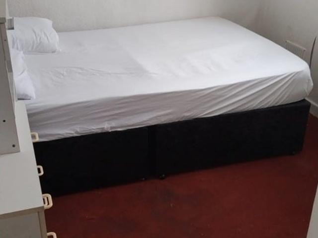 Room at Bonscale Crescent, Middleton