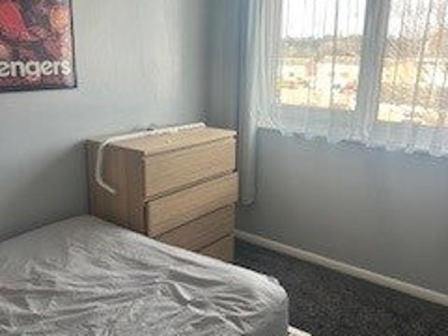 Room at Boscawen Gardens, Braintree