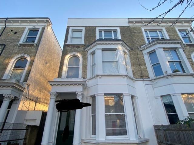Room at Boscombe Road, Greater London