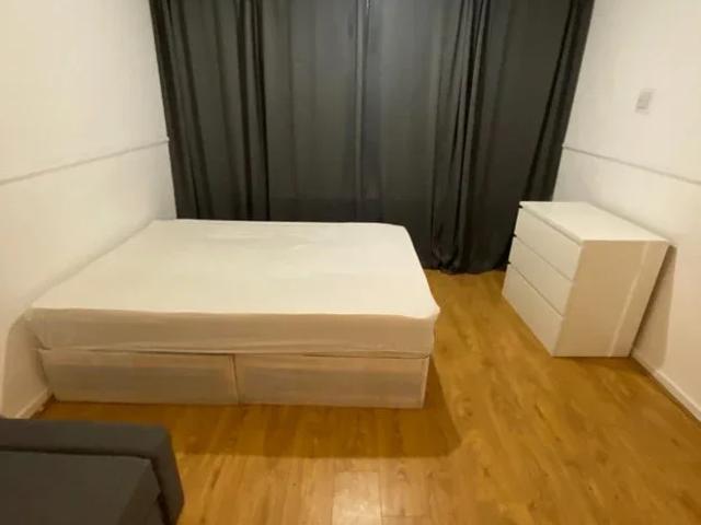 Room at Bosun Close, Greater London