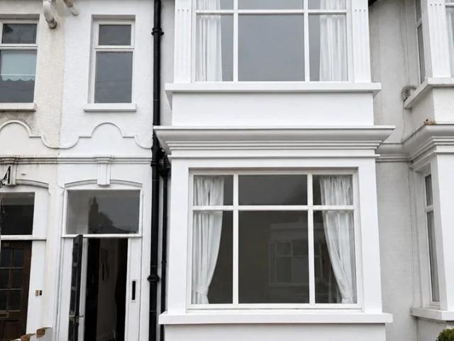 Room at Boreham Road, Greater London