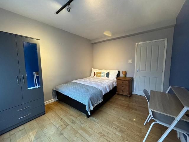 Room at Borrodaile Road, Greater London
