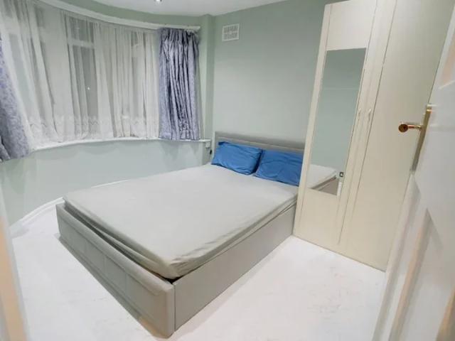 Room at Borrowdale Avenue, Greater London