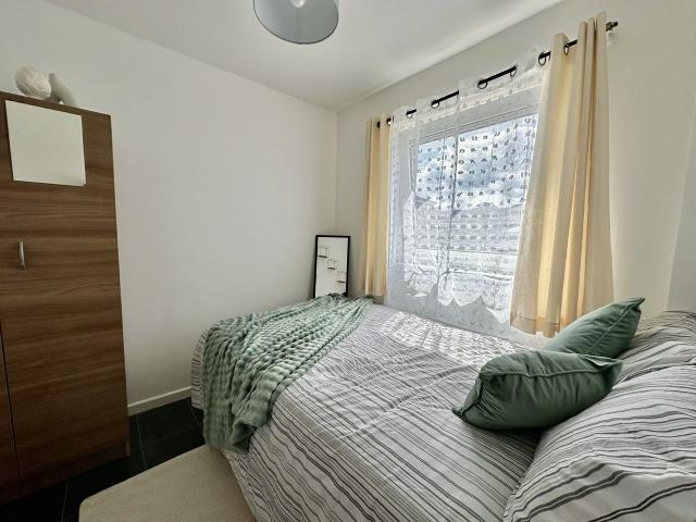 Room at Bow Common Lane, Greater London