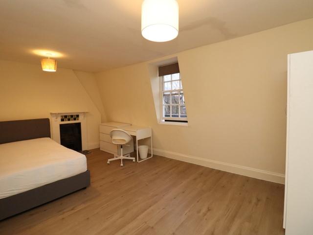 Room at Bow Road, Greater London