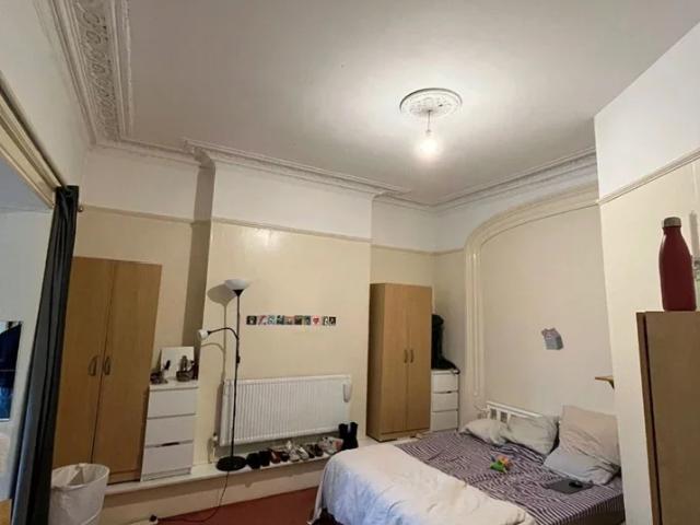 Room at Bow Road, Greater London