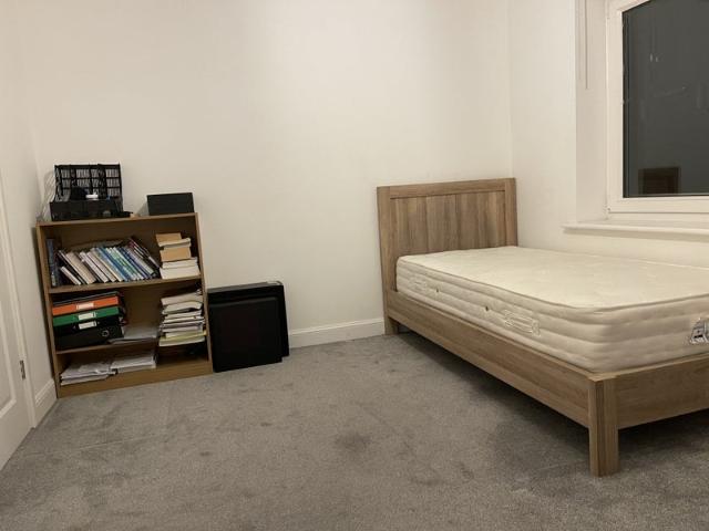 Room at Bowhill Way, Harlow