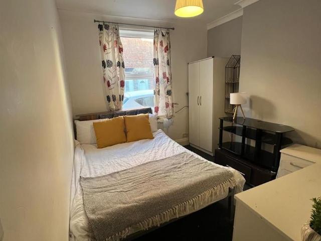 Room at Bowling Green Lane, South Kesteven