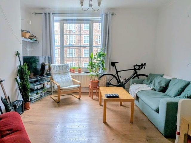 Room at Bowling Green Street, Greater London