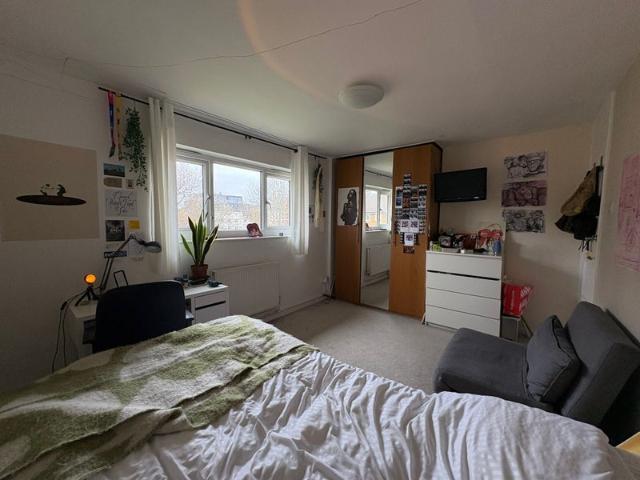 Room at Bowling Green Walk, Greater London