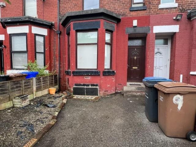 Room at Bowring Street, Salford