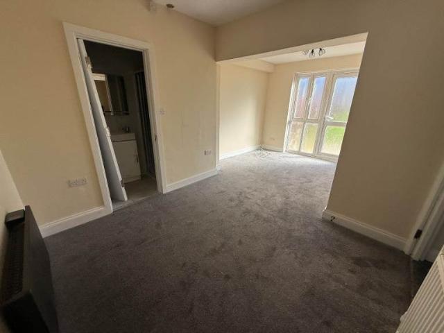 Room at Bowrons Avenue, Greater London