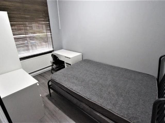 Room at Botoner Road, Coventry