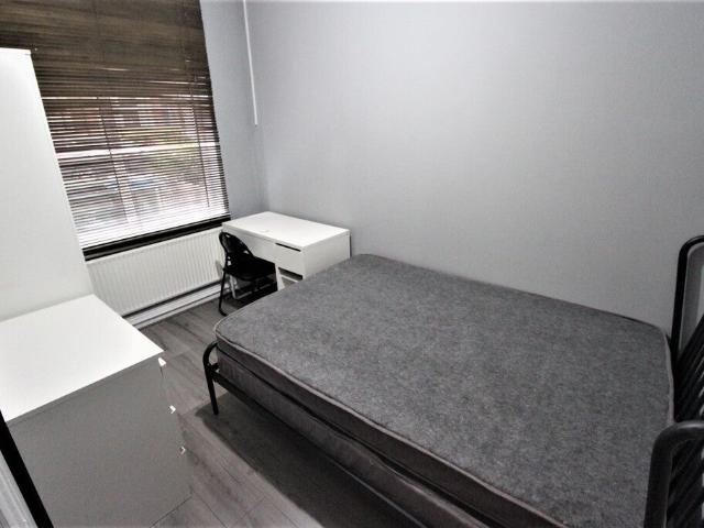 Room at Botoner Road, Coventry