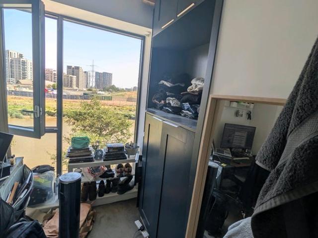Room at Botanic Square, Greater London