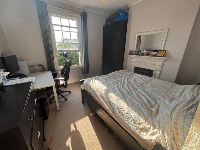 Room at Boundaries Road, Greater London