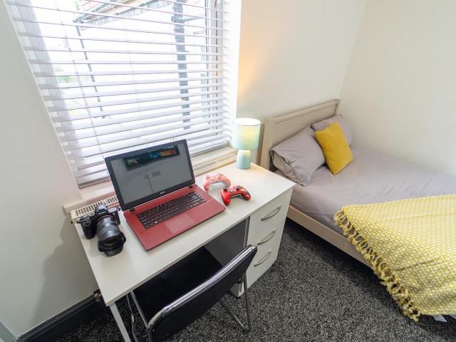 Room at Bournbrook Road, Birmingham