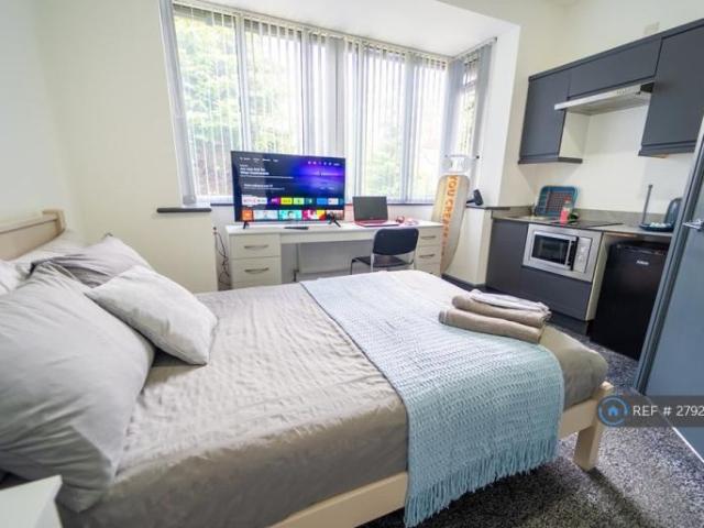 Room at Bournbrook Road, Birmingham