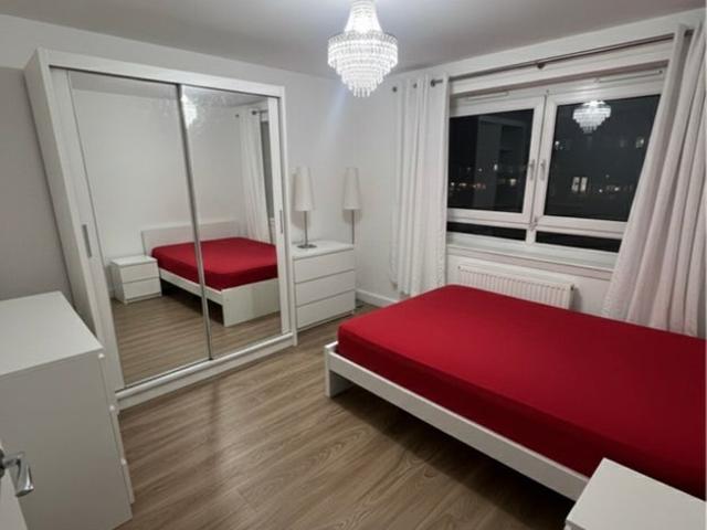 Room at Bourne Terrace, City of Westminster