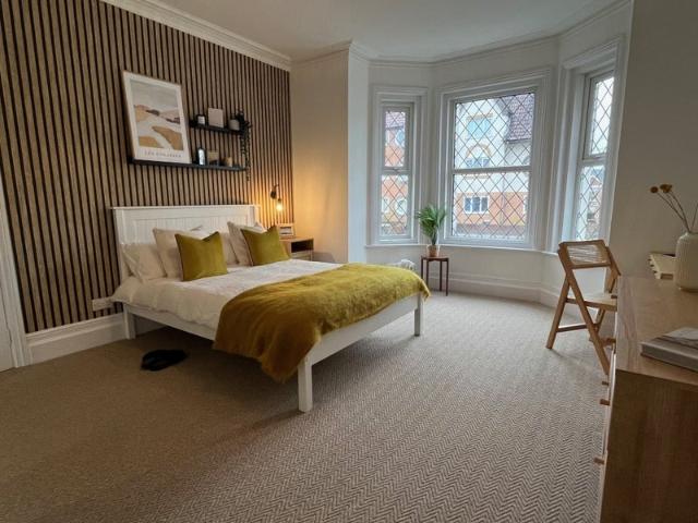 Room at Bournemouth Road, Poole