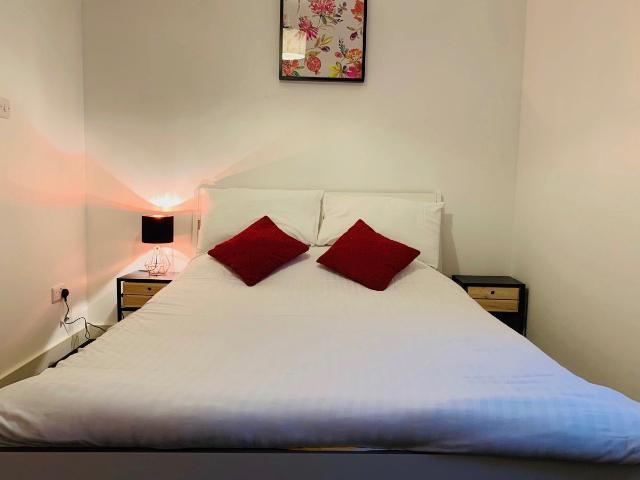 Room at Box Road, Bathford
