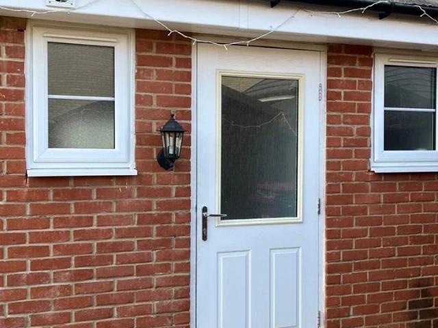 Room at Boxall Way, Slough