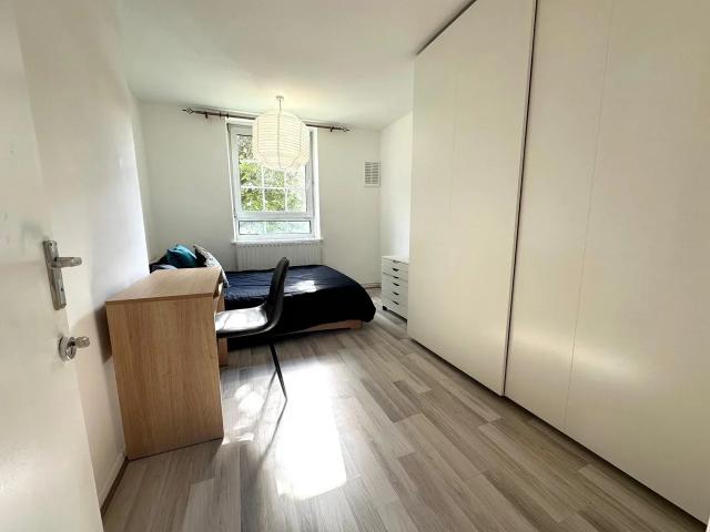 Room at Boyd Street, Greater London