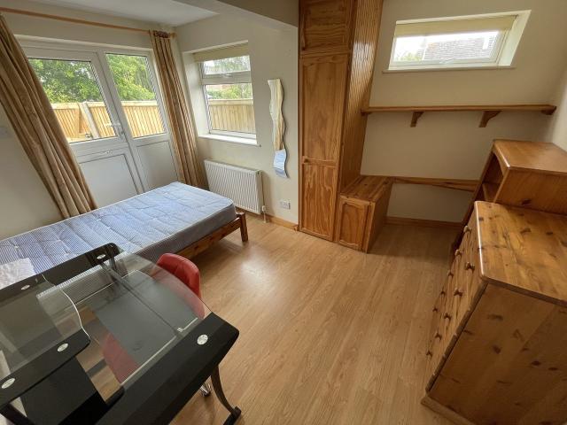 Room at Bramshaw Road, Canterbury