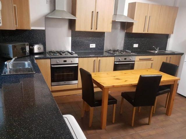Room at Bradford Road, Kirklees