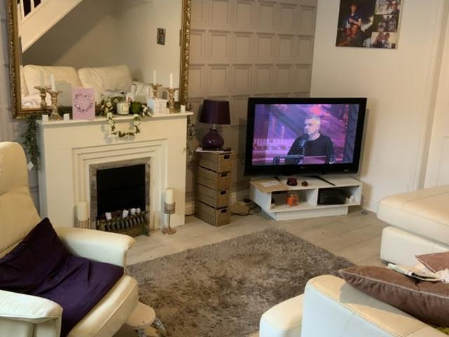 Room at Bradgreen Road, Salford