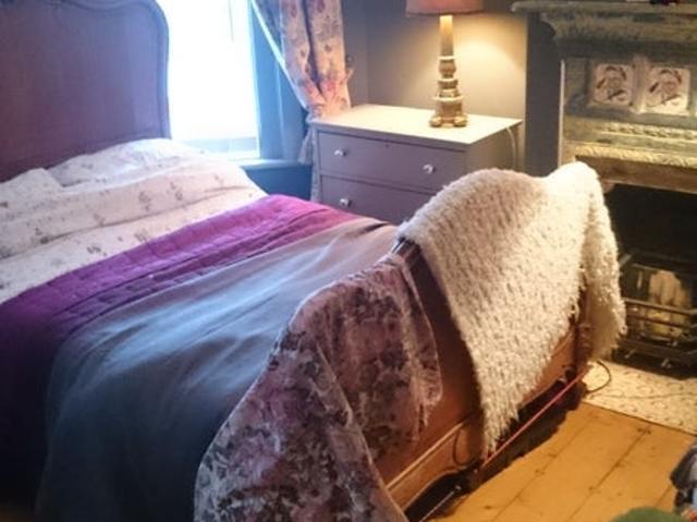 Room at Braeval Street, Cardiff
