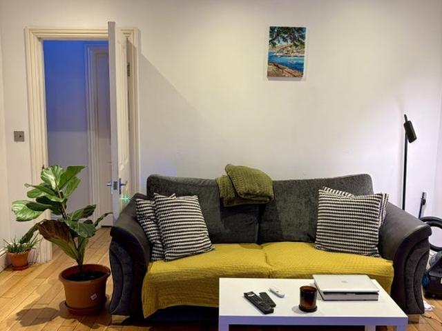 Room at Brailsford Road, Greater London