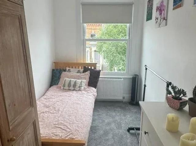 Room at Bravington Road, City of Westminster