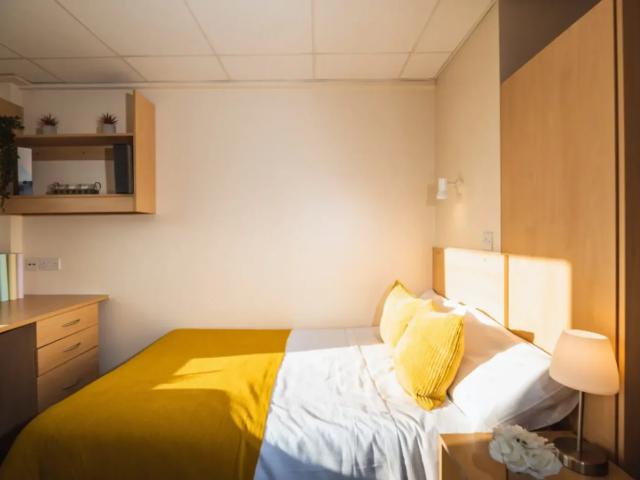 Room at Brayford Wharf East, Lincoln
