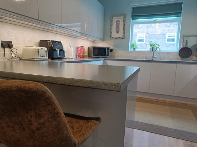 Room at Brentwood, Salford