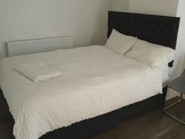 Room at Brewster Street, Manchester