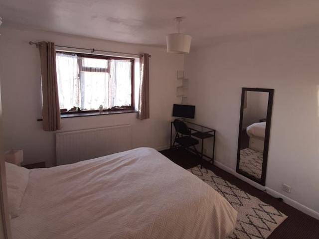 Room at Brindley Road, Nottingham