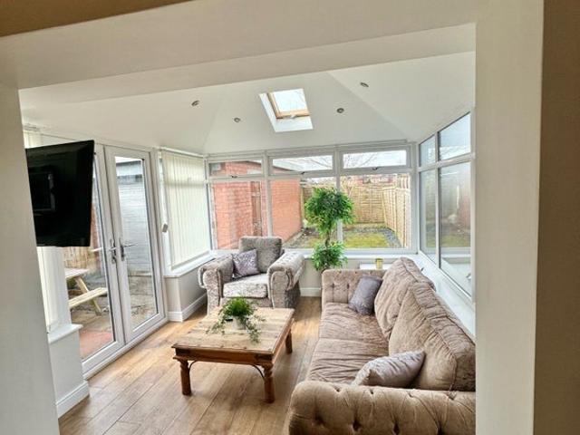 Room at Briarfield Road, Manchester