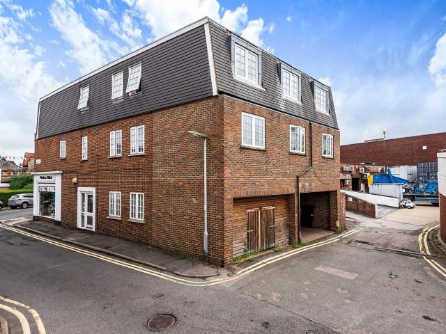 Room at Bridge Street, Walton on Thames